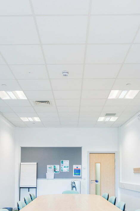 Plafond et retombée de Gypse | Construction Projex